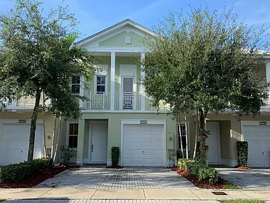 10706 NW 77th St Miami FL | Zillow - Apartments for Rent in Miami