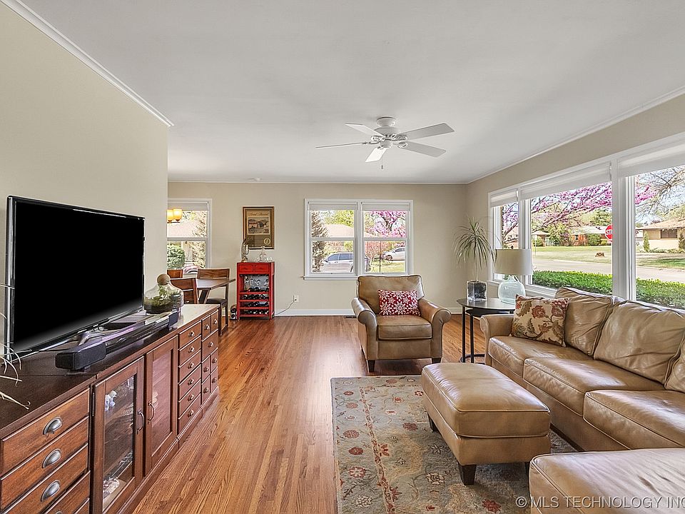 4504 E 23rd St, Tulsa, OK 74114 | MLS #2313435 | Zillow