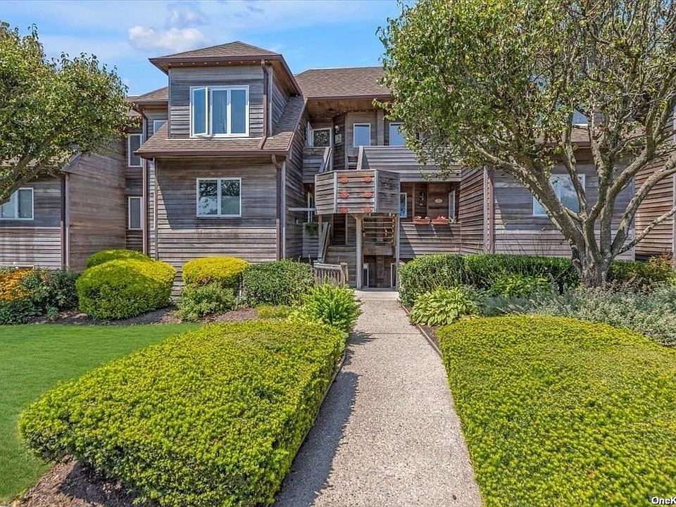 210 Fox Hill Drive UNIT 210, Calverton, NY 11933 | Zillow