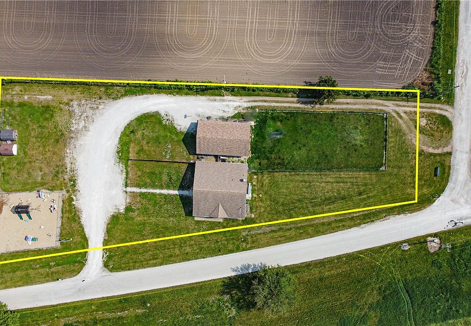 2201 Kickapoo Dr, Danville, IL 61832 | MLS #6227474 | Zillow