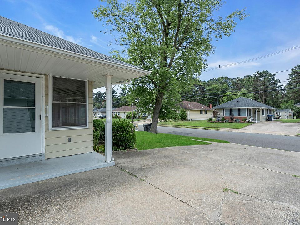 2264 Hovsons Blvd, Toms River, NJ 08753 | Zillow 2264 Hovsons Blvd, Toms River, NJ 08753 | Zillow