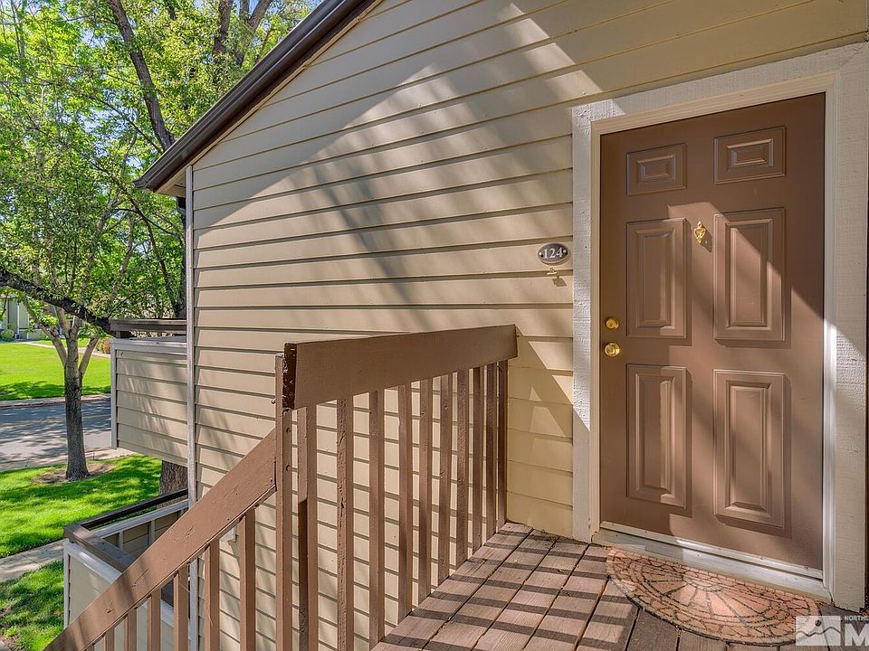 Wood Chase Condos - 530 E Patriot Blvd Reno NV | Zillow