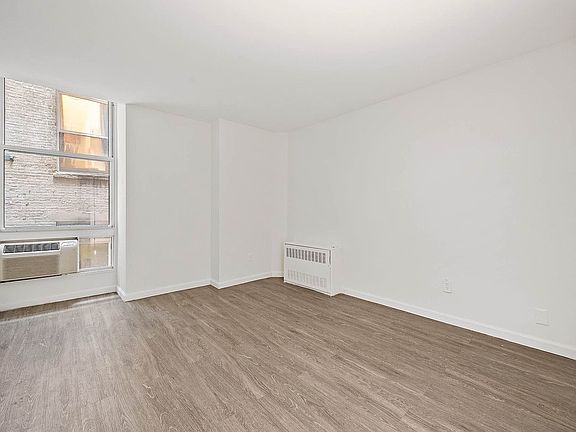 88 Fulton St #214, New York, NY 10038 | Zillow