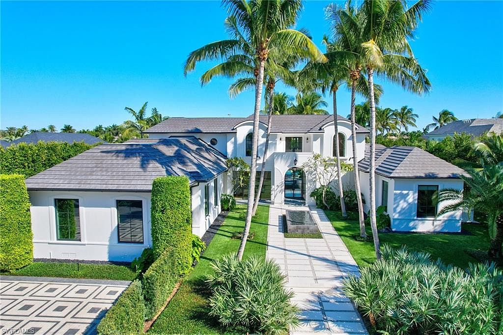 3675 Fort Charles DR, Naples, FL 34102 | Zillow