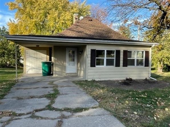 Macomb IL Real Estate - Macomb IL Homes For Sale | Zillow
