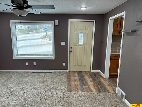 702 S 4th Ave, Decatur, NE 68020 | MLS #22420947 | Zillow