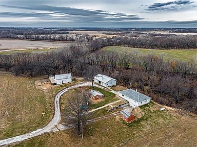10189 SE Saxton Easton Rd, Easton, MO 64443 | Zillow