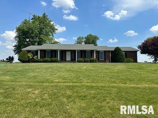 9937 E Loami Rd, Loami, IL 62661 | Zillow
