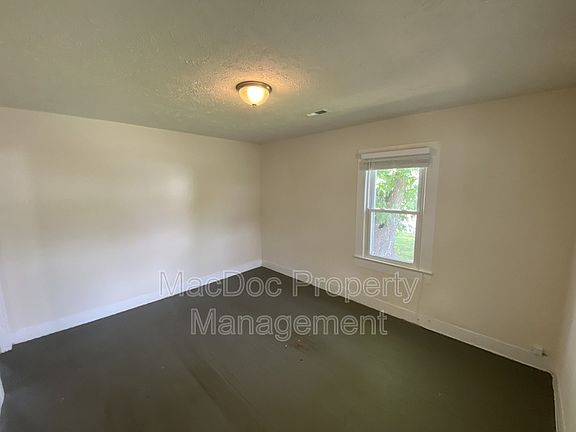 318 3rd St, Fredericksburg, VA 22408 | Zillow