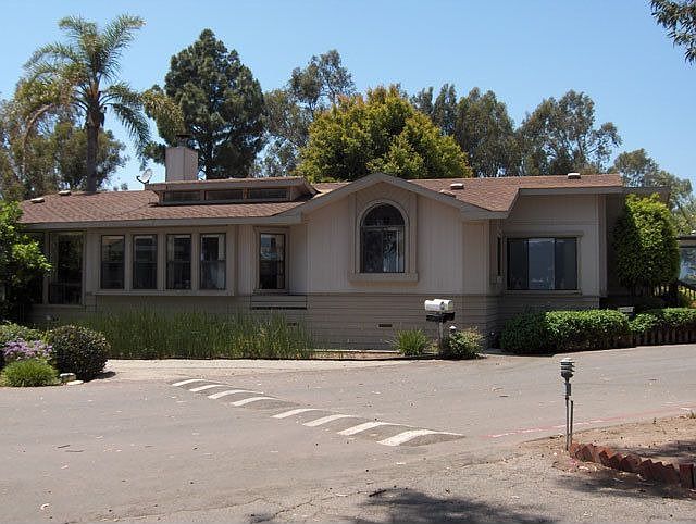 147 Paradise Cove Rd, Malibu, CA 90265 | Zillow