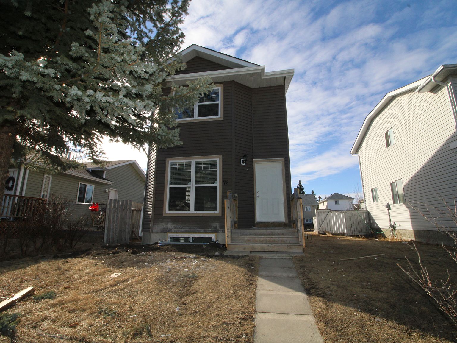 75 Taradale Dr NE, Calgary, AB T3J 3E4 | Zillow