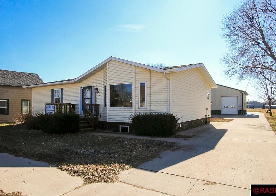417 Main St, Courtland, MN 56021 | Zillow