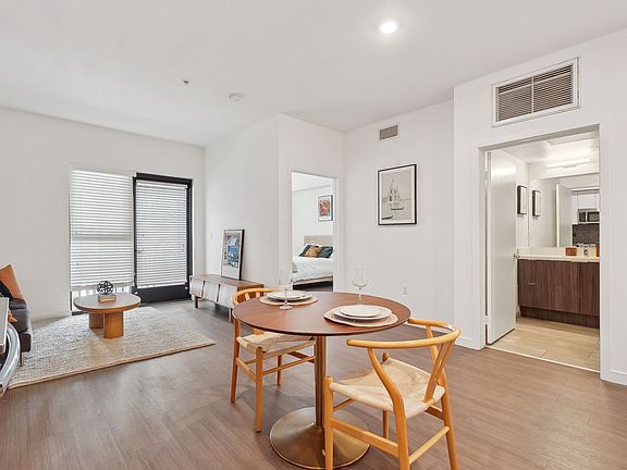 3640 Wilshire Blvd APT 622, Los Angeles, CA 90010 | Zillow