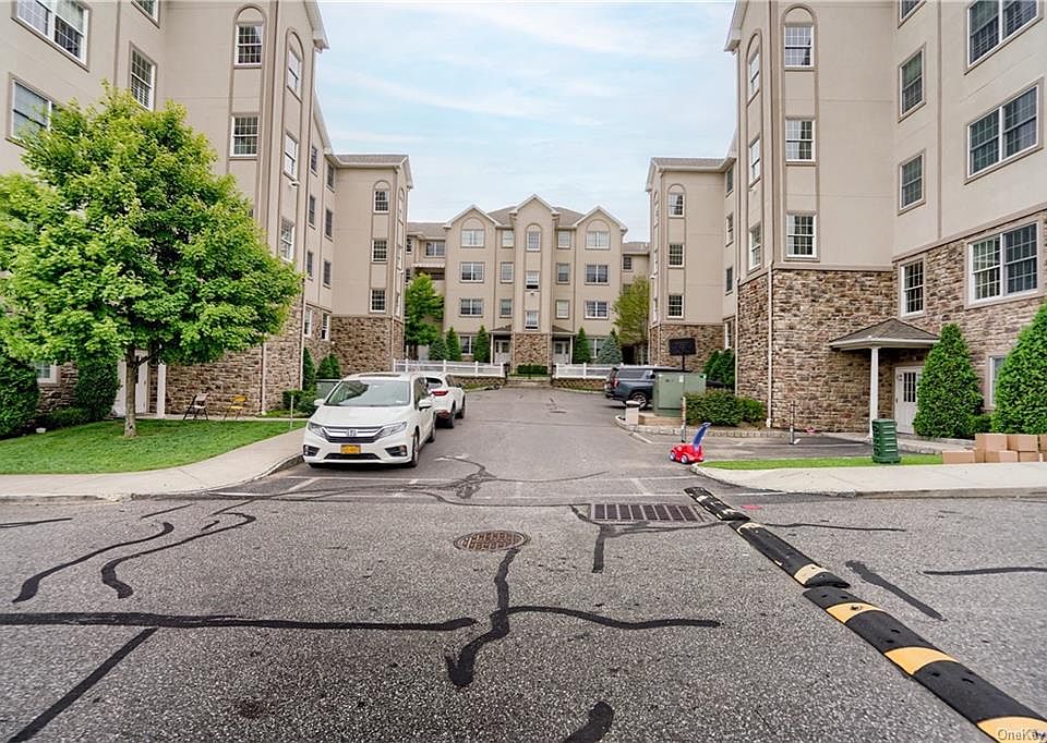 3101 Parkview Drive, Spring Valley, NY 10977 | MLS #H6234938 | Zillow