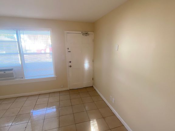 1791 Juno Rd #6, North Palm Beach, FL 33408 | Zillow