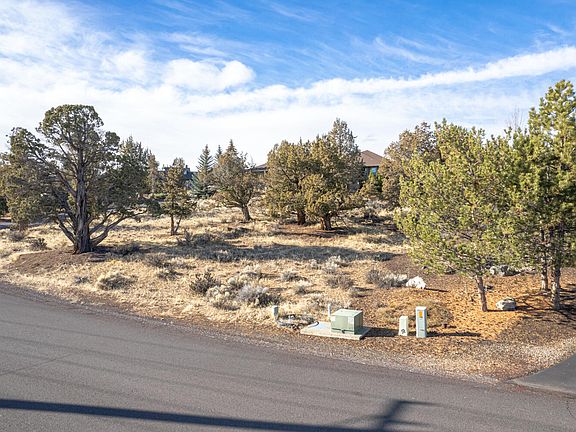 1937 Turnstone Rd, Redmond, OR 97756 | Zillow