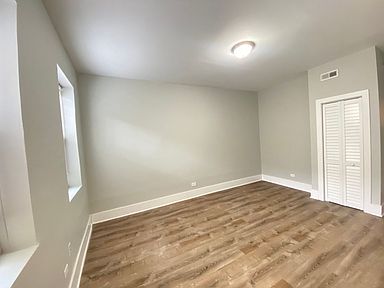 3239 W 23rd St #2, Chicago, IL 60623 | Zillow