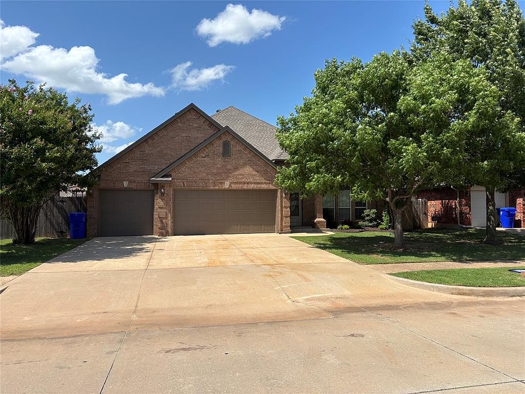 2921 Summit Crossing Pkwy, Norman, OK 73071 | MLS #1171786 | Zillow