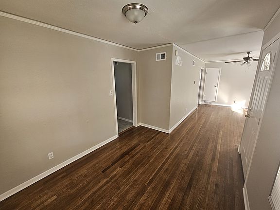 1737 Capri St, Memphis, TN 38117 | Zillow