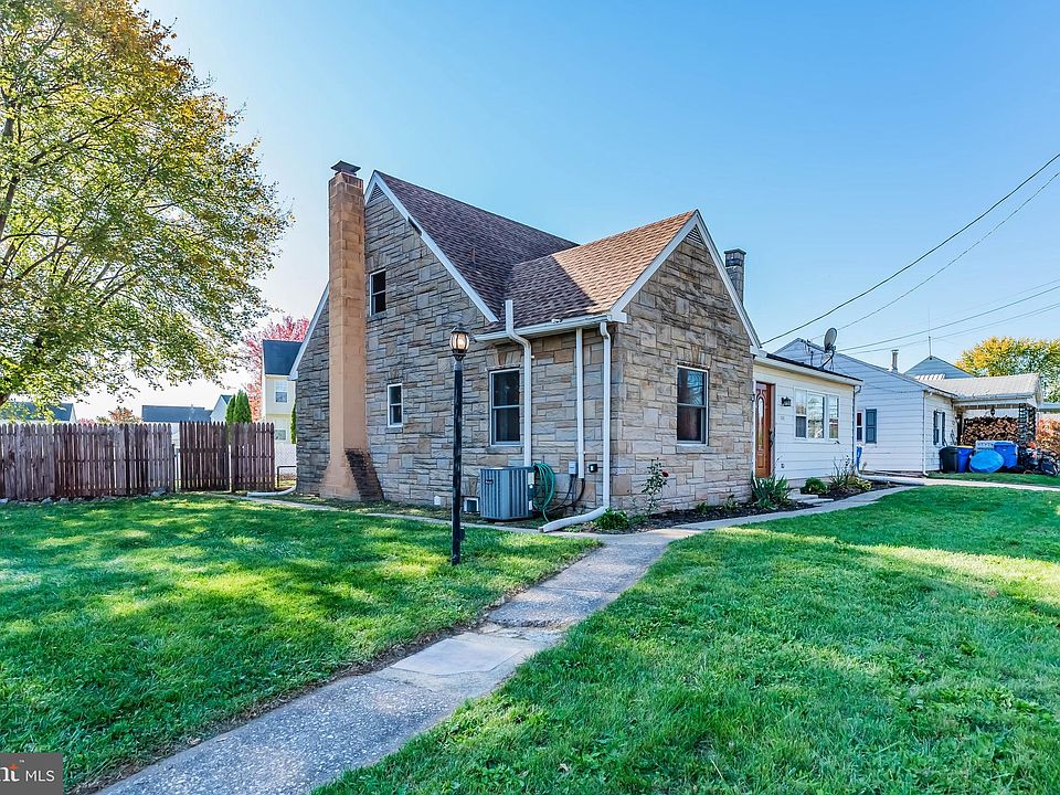 315 Hogestown Rd Mechanicsburg Pa 17050 Zillow