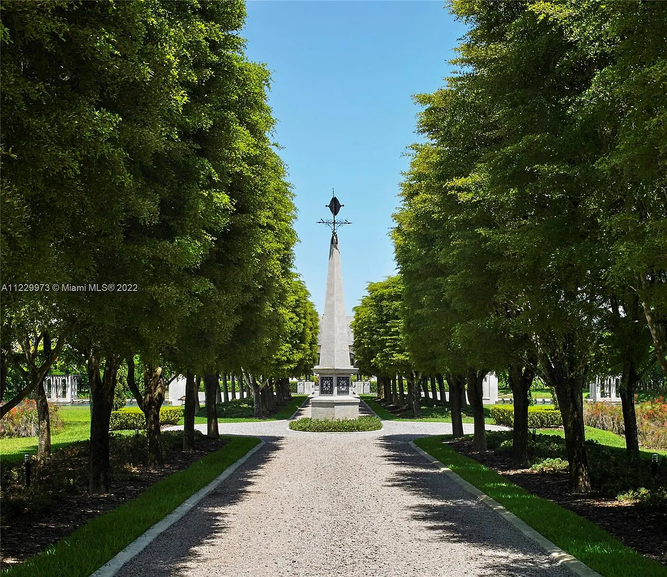 Charles Sieger's 20,000 Sq. Ft. Château Artisan Lists for $19.7M in ...