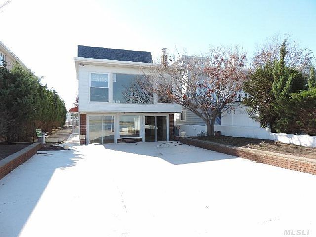55 Bay St, East Atlantic Beach, NY 11561 | Zillow