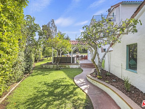 3272 Lowry Rd, Los Angeles, CA 90027 | Zillow