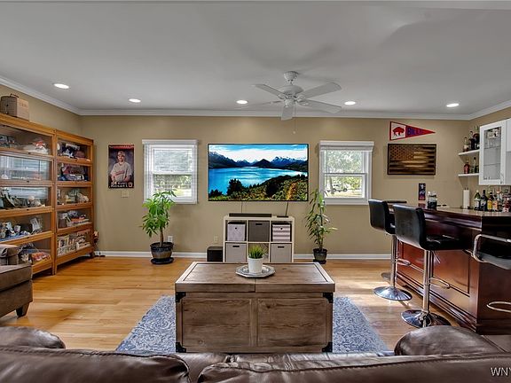 4038 Sheldon Rd, Orchard Park, NY 14127 | Zillow