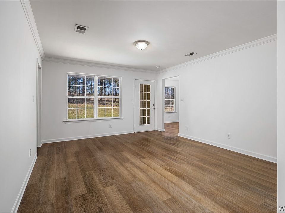 136 Hills Mine Ave, West Blocton, AL 35184 | Zillow