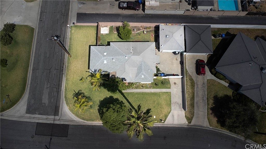 8303 Vista Del Rio Ave, Downey, CA 90240 | Zillow
