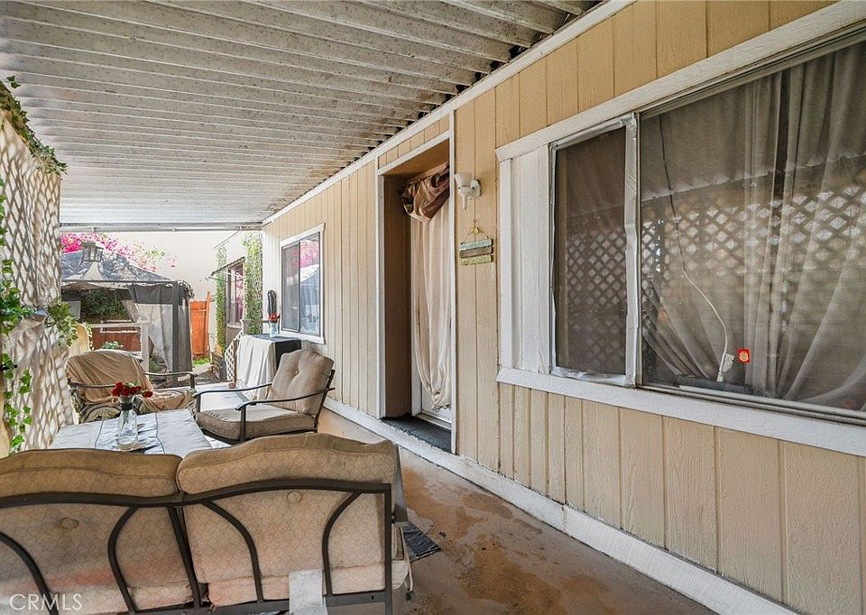 2601 E Victoria St Compton CA | Zillow