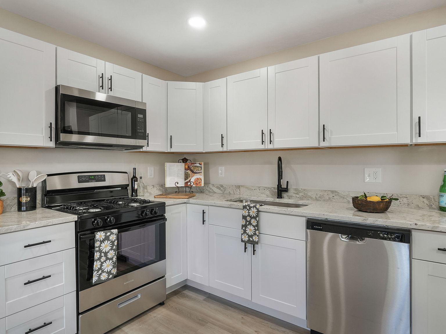 995 W 100 S, Provo, UT 84601 | MLS #2045135 | Zillow