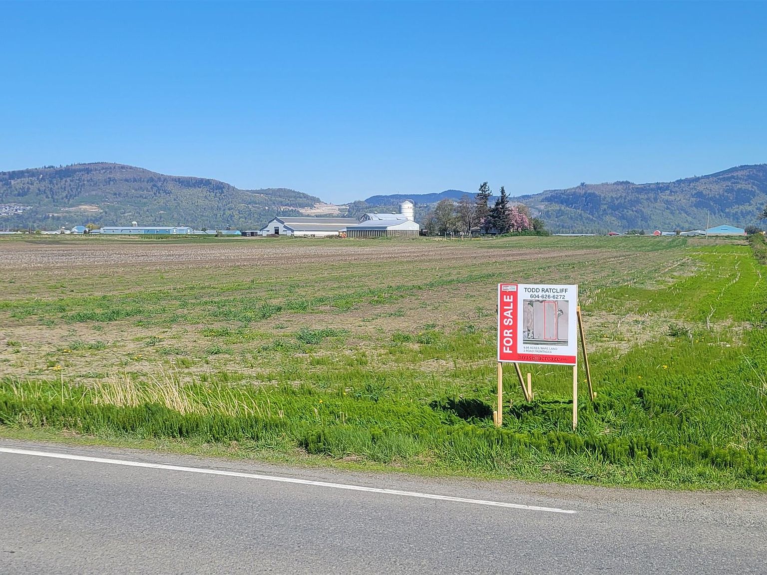 38367 Vye Rd, Abbotsford, BC V3G 1Z7 | MLS #R2871768 | Zillow