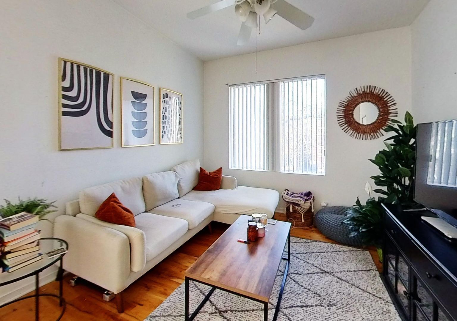 1307-17 W Addison St #1307-2B, Chicago, IL 60613 | Zillow