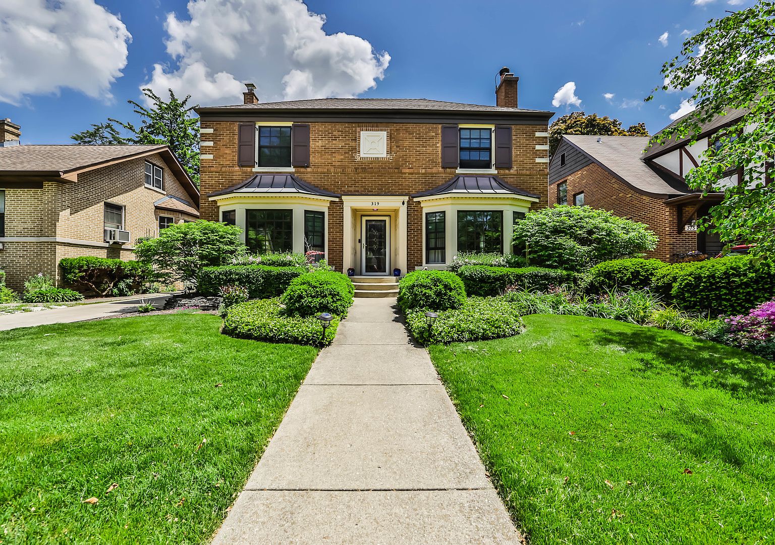 319 N Washington Ave, Park Ridge, IL 60068 | Zillow