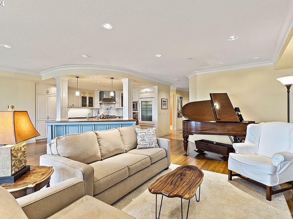 5615 SE Scenic Ln Vancouver WA | Zillow