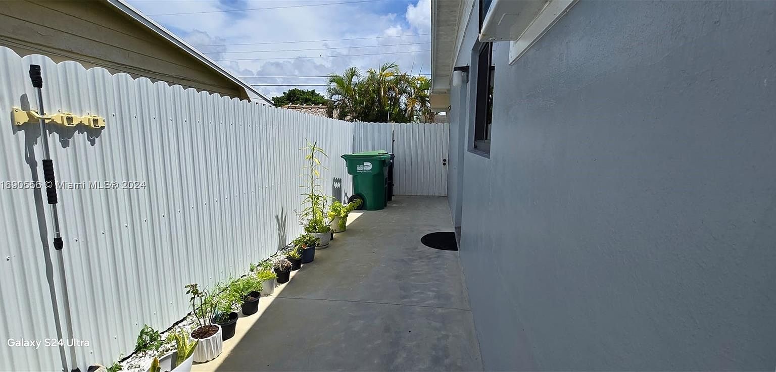 12900 SW 21st St, Miami, FL 33175 | Zillow