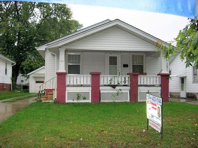 1135 E Moore St, Decatur, IL 62521 | Zillow
