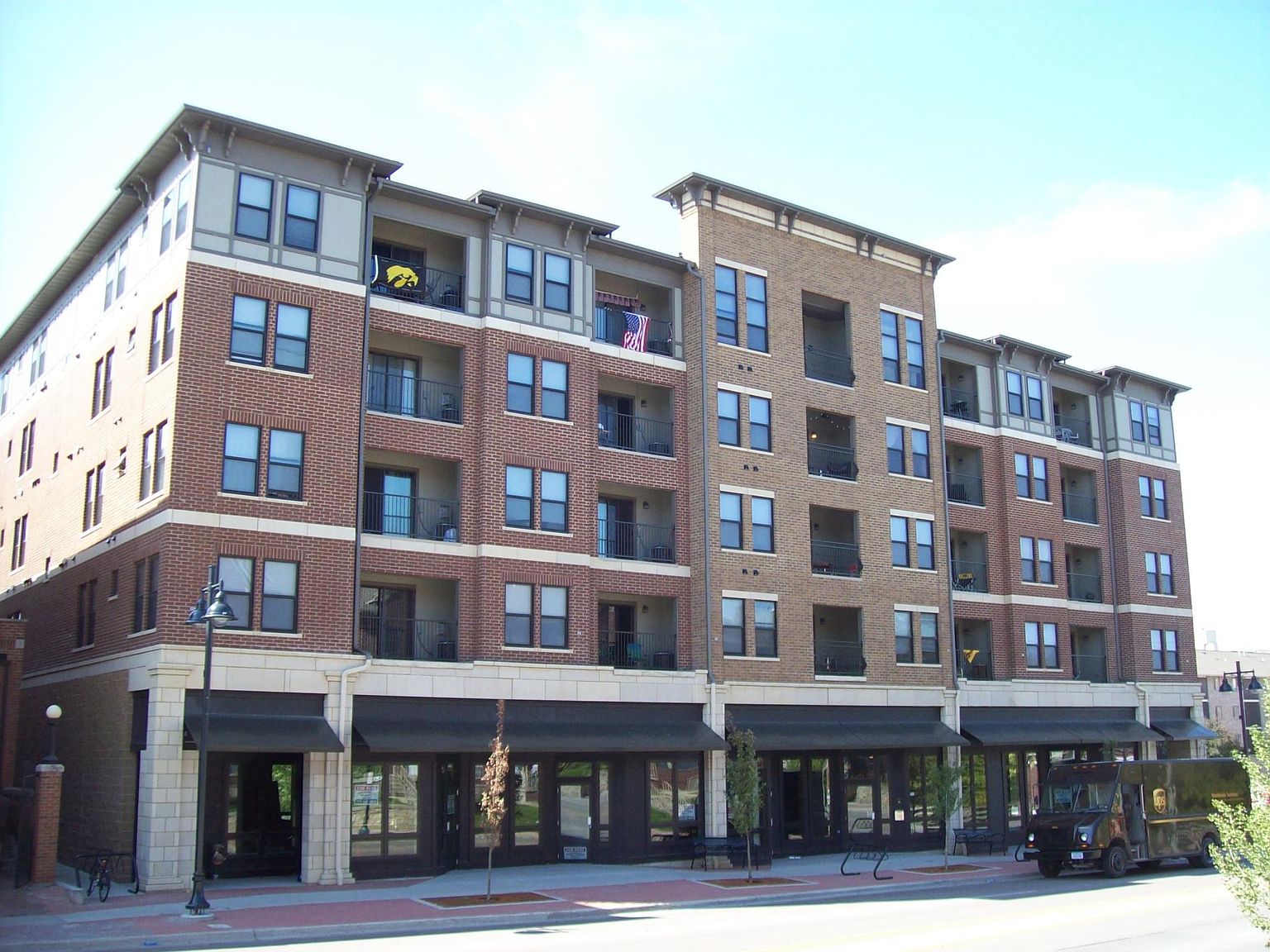 511 S Gilbert St APT 2813, Iowa City, IA 52240 | Zillow