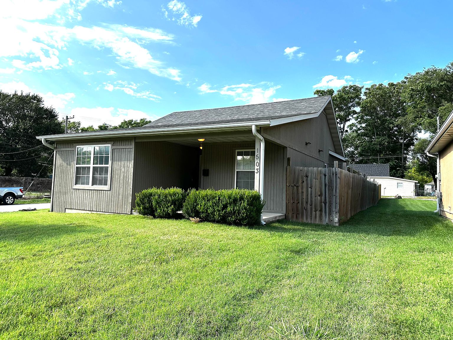 1503 E Commercial Street, Springfield, MO 65803 | Zillow