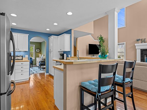 4142 Cranberry Ln, Williamsburg, MI 49690 | MLS #1932880 | Zillow