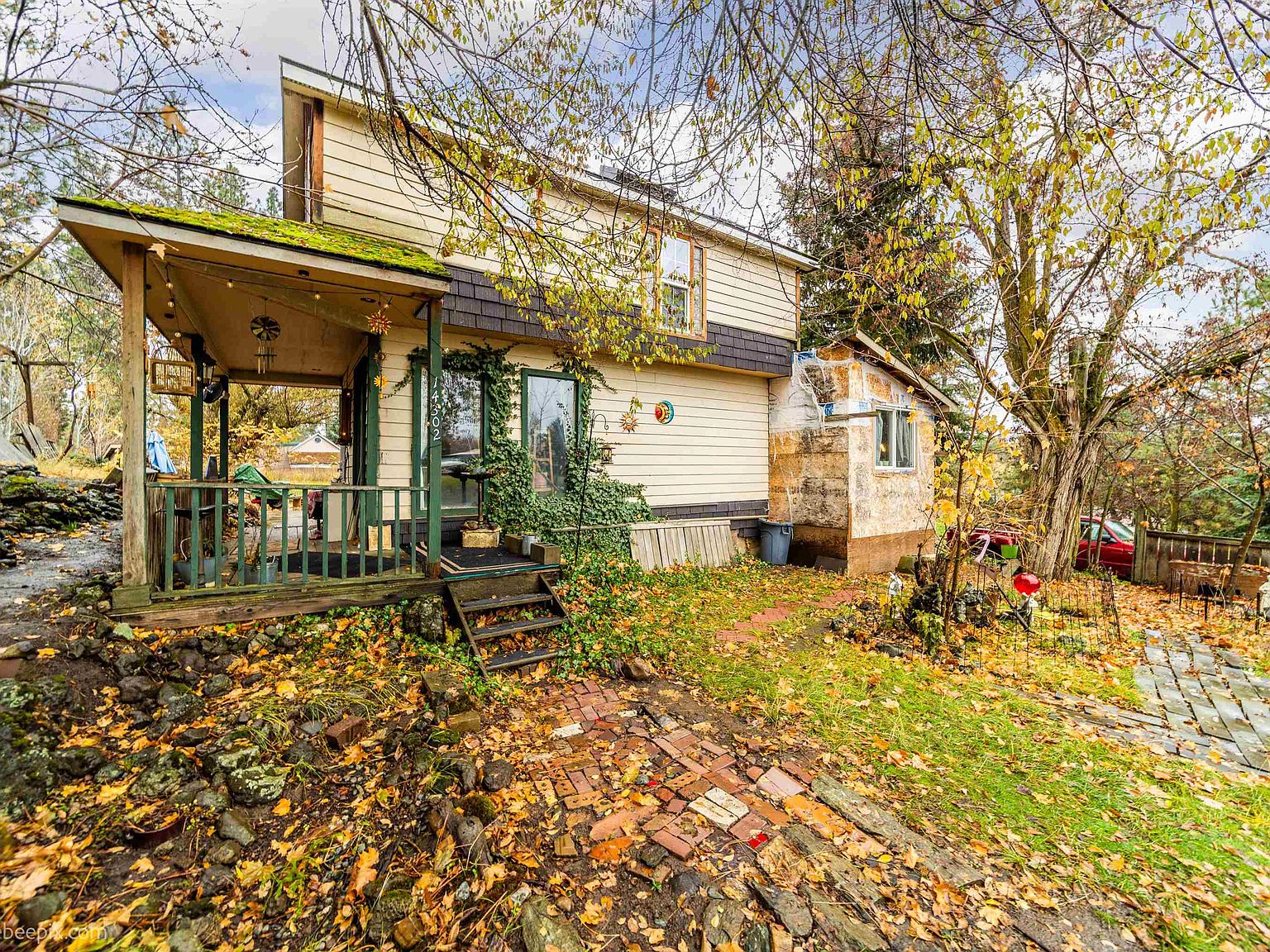 14302 E Robert Rd, Mica, WA 99023 | Zillow