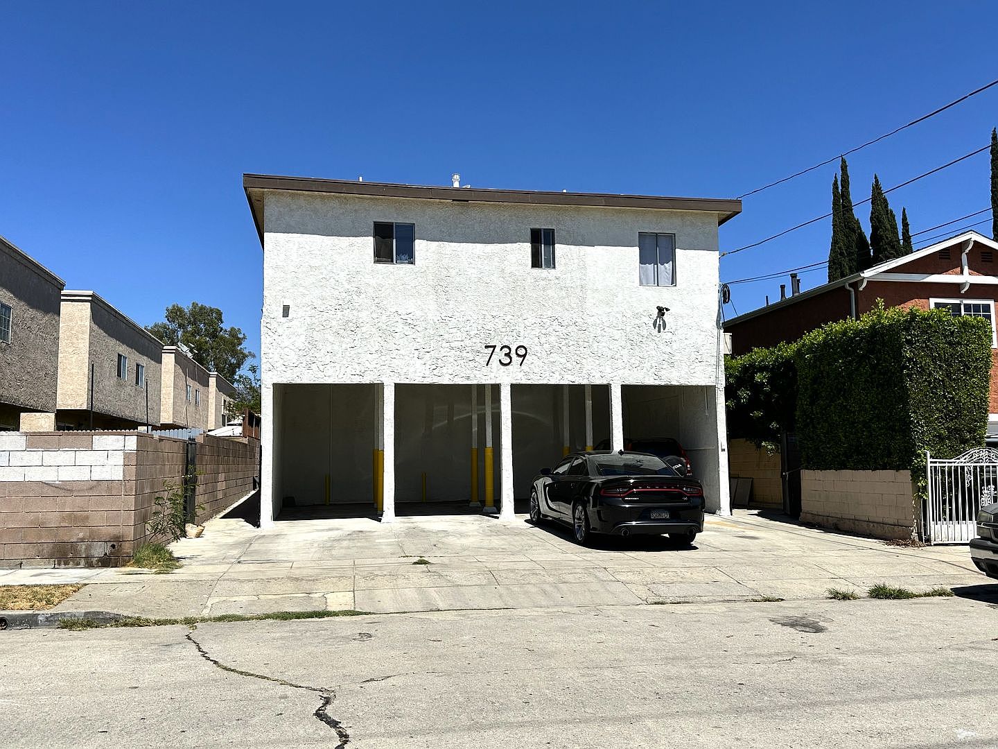 739 Hollister St #E, San Fernando, CA 91340 | Zillow