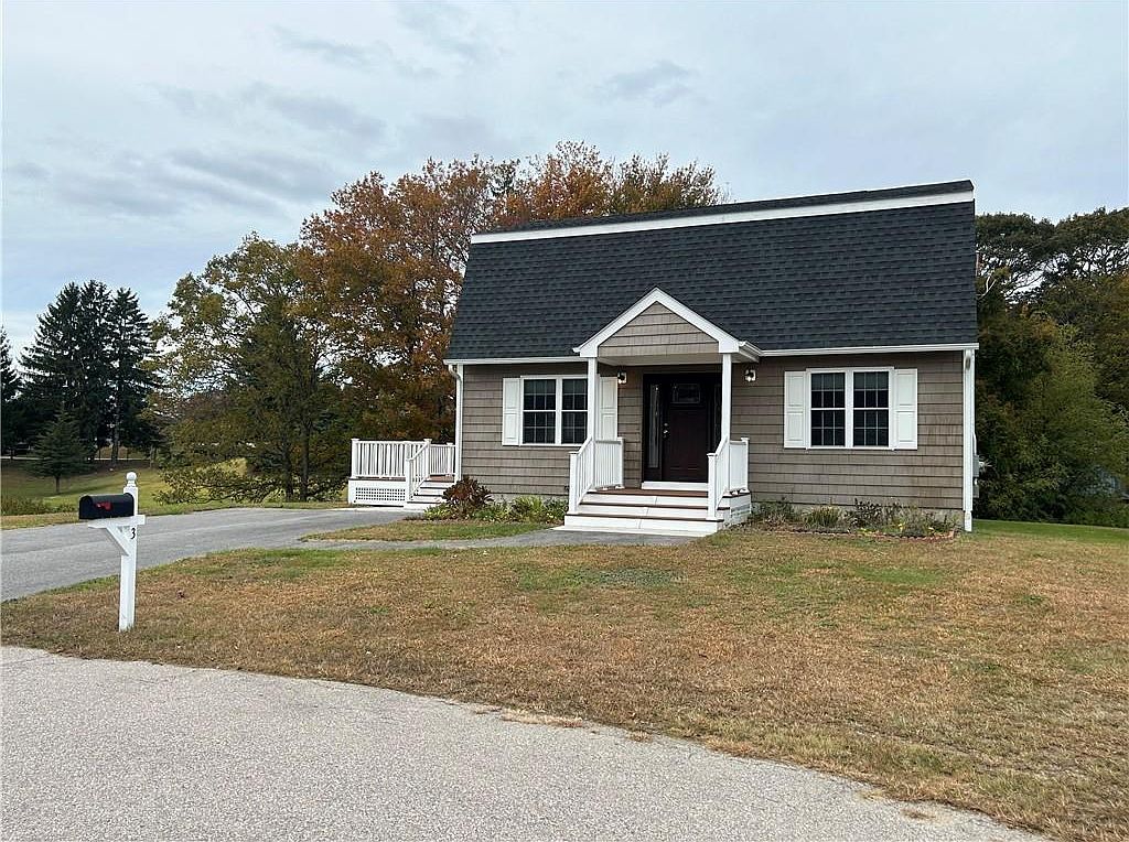 3 Terry Cir, Westerly, RI 02891 | Zillow
