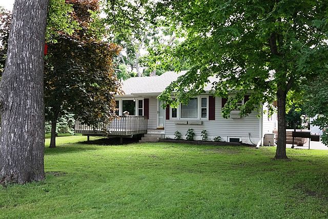 1330 Marshall St NE, Plymouth, MN 55413 | Zillow