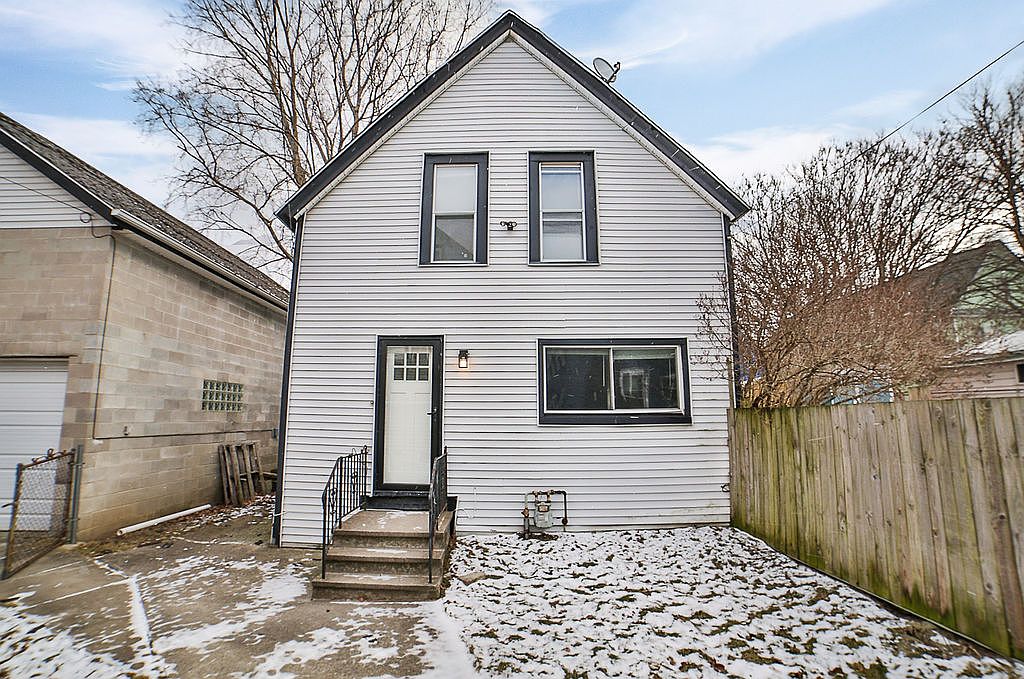 247 Barton St UNIT 2, Buffalo, NY 14213 | Zillow