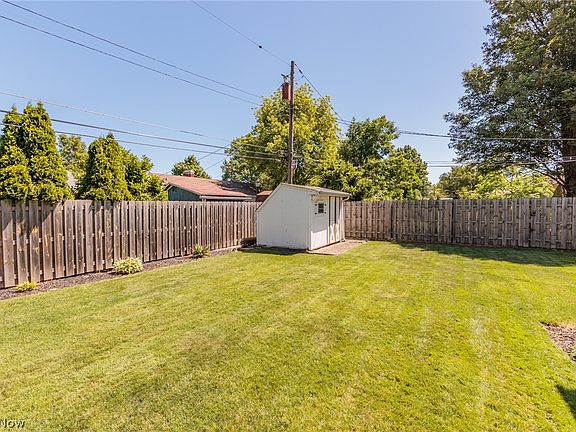 21250 Seabury Ave, Fairview Park, OH 44126 | Zillow