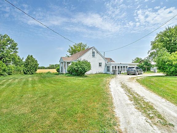 7260 Walker Rd, Tecumseh, ON N9V 2Y7 | MLS #24015035 | Zillow