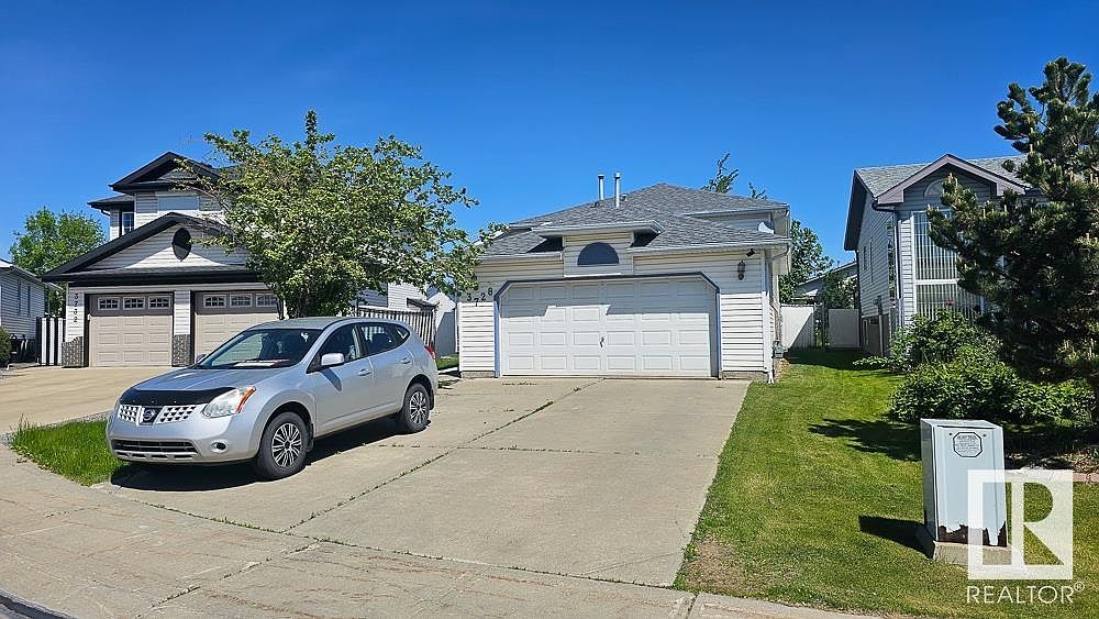 3728 131st Ave NW, Edmonton, AB T5A 5A4 | MLS #E4391942 | Zillow
