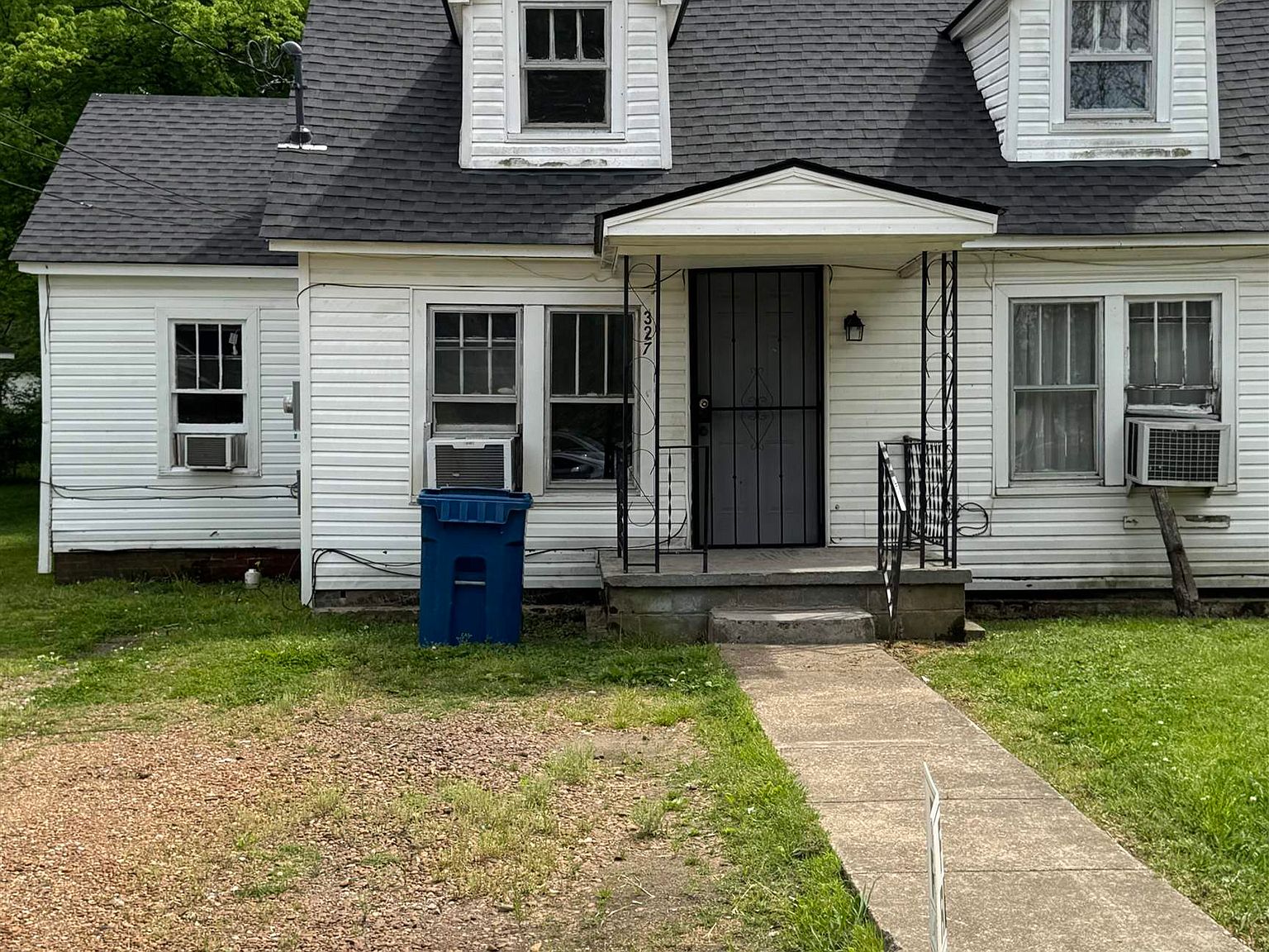 327 Baxter Ave, Covington, TN 38019 | Zillow